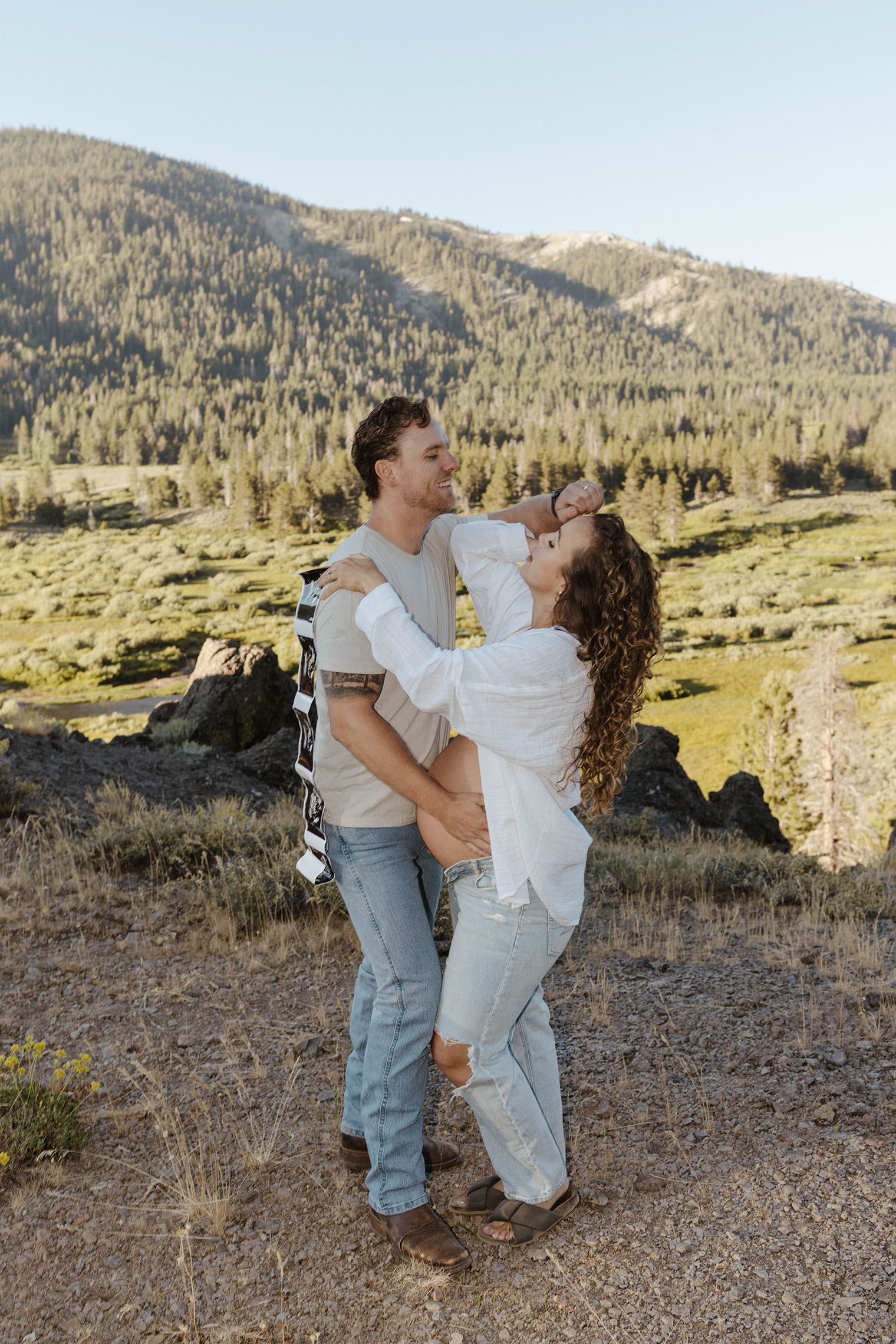 Lake Tahoe Maternity Photos || Takara & Cole