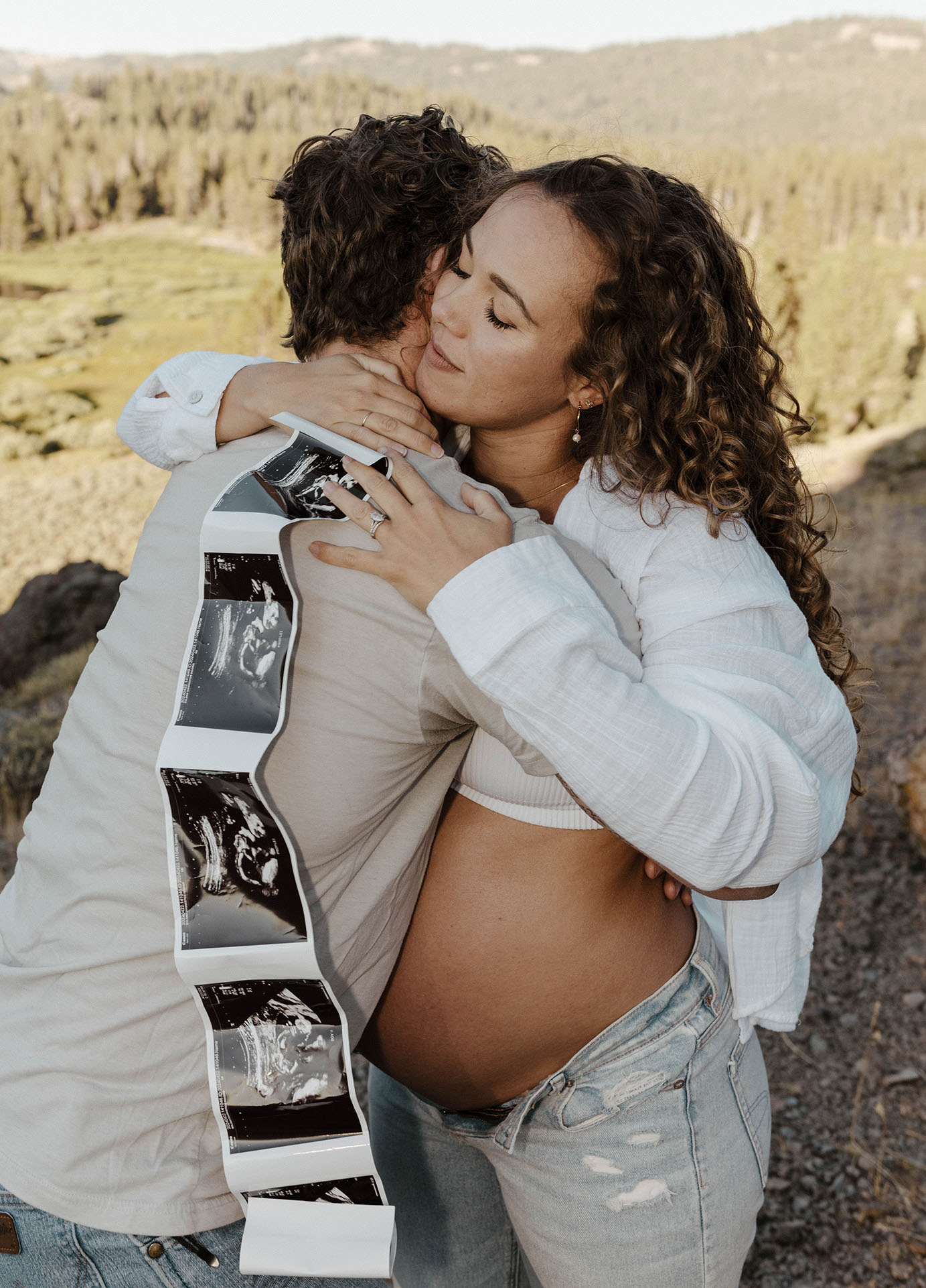 Lake Tahoe Maternity Photos || Takara & Cole